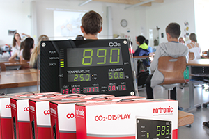ROTRONIC CO2-DISPLAYS FÜR SCHULEN